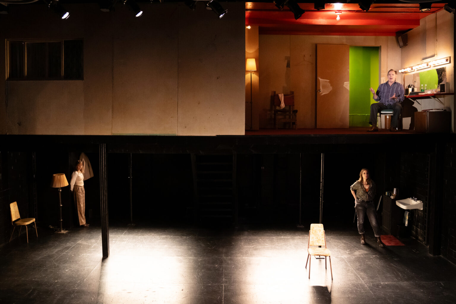 MUNICH MEDEA: HAPPY FAMILY | WP Theater